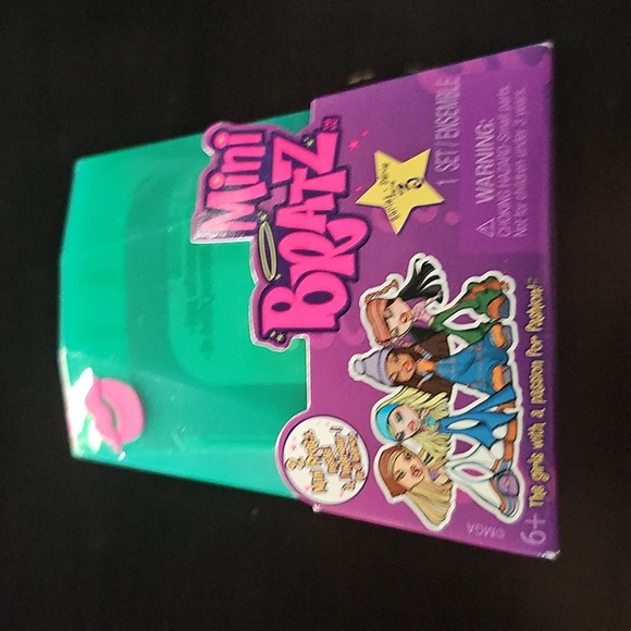 Mini Bratz | Toys | Mini Bratz Blind Box Mystery 2 Doll Set Nib | Poshmark